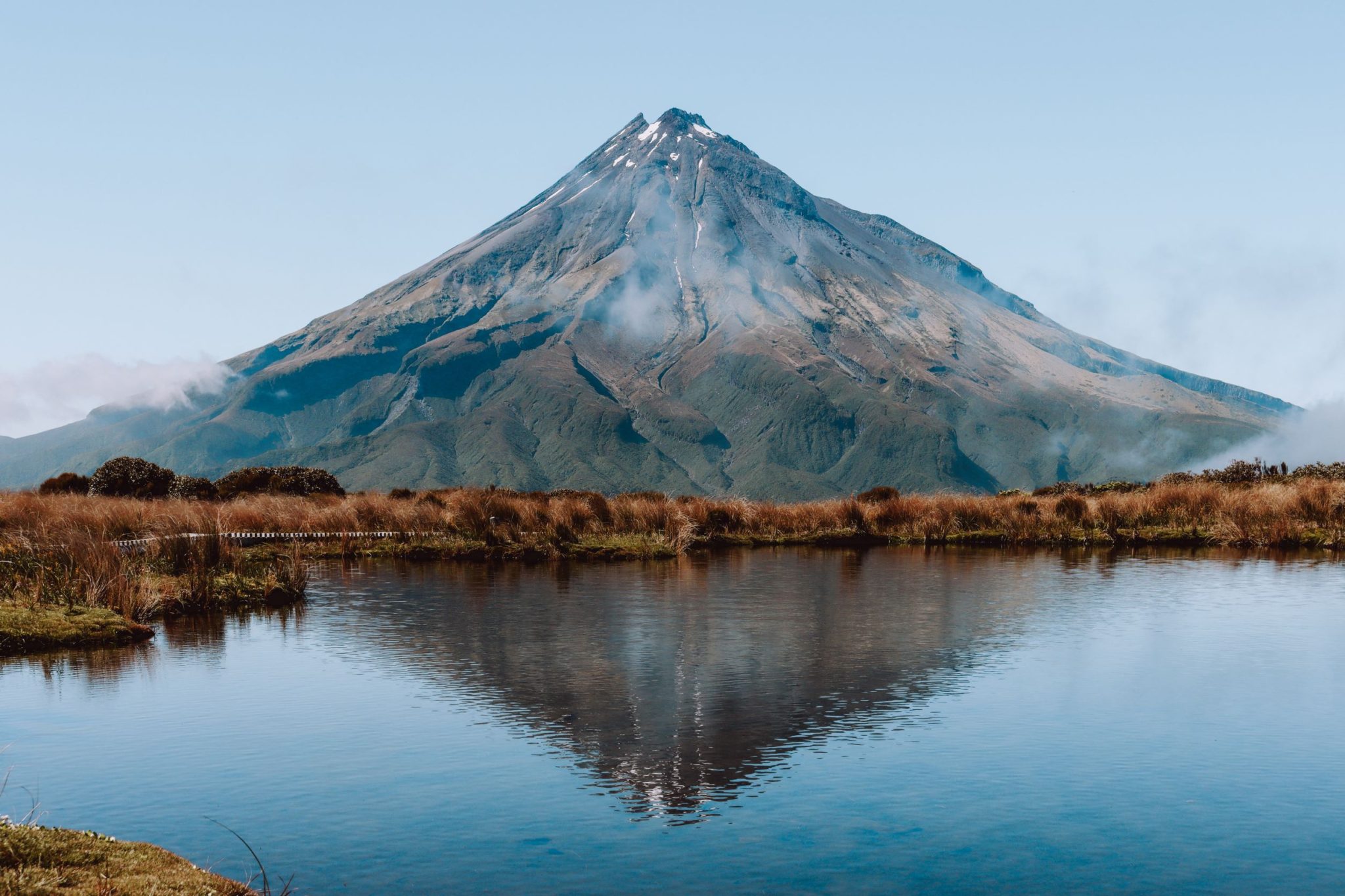 Hiking to the Pouakai Tarns, Taranaki - Abbie Jade Wanders